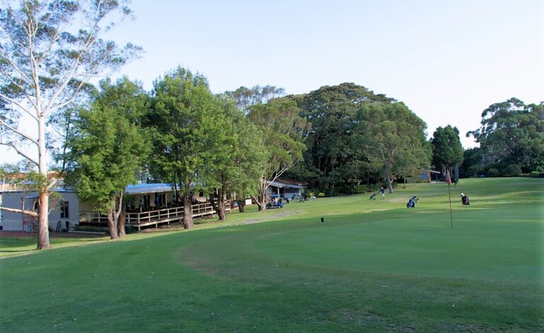 Golf - Russell Vale Golf Club